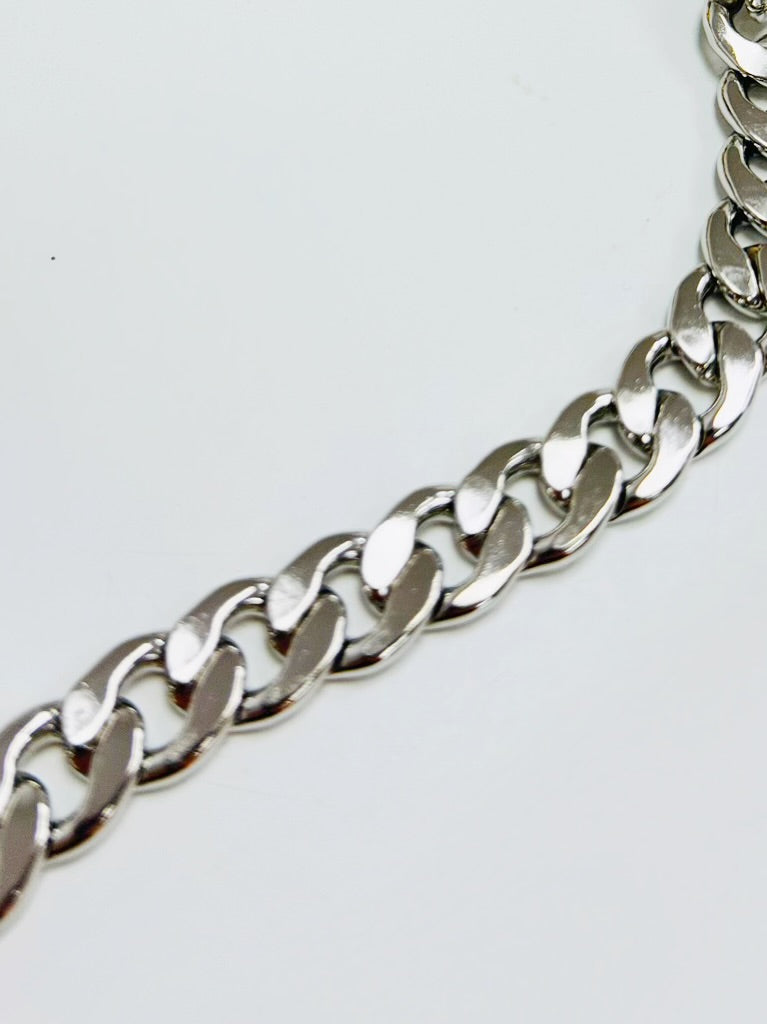 The Glam Chain Belt – Sola Boutique